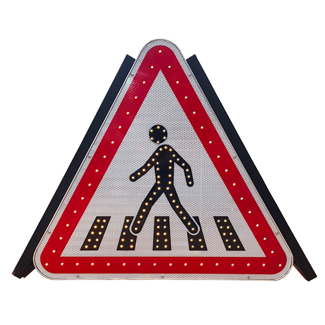 Panneau lumineux triangle type A solaire