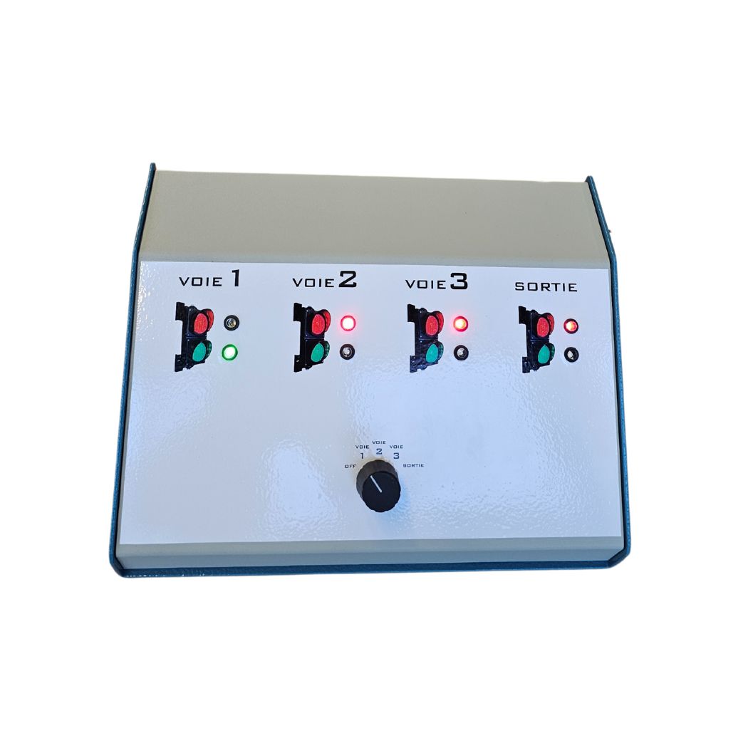 Boitier de commande sur mesure pour feux de signalisation