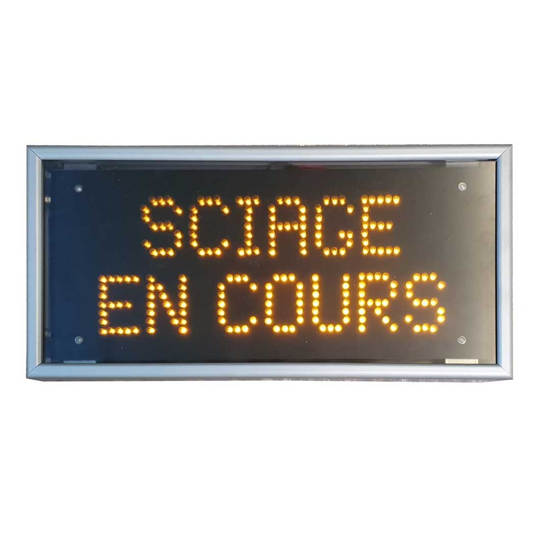 Panneau dynamique pour signalisation industrielle